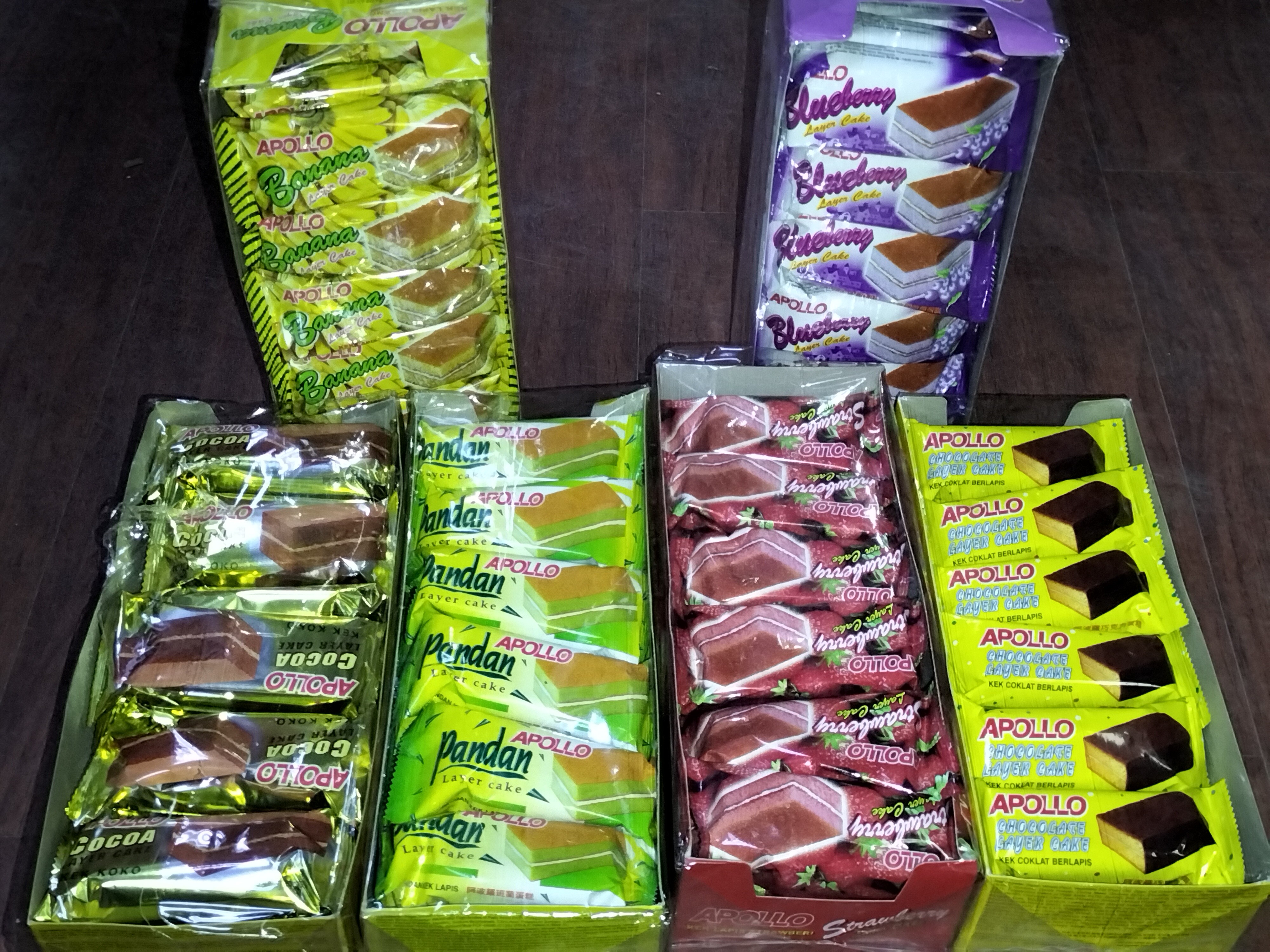 [ 18g x 24pkt ] Apollo Layer Cake [ Chocolate / Strawberry / Blueberry ...