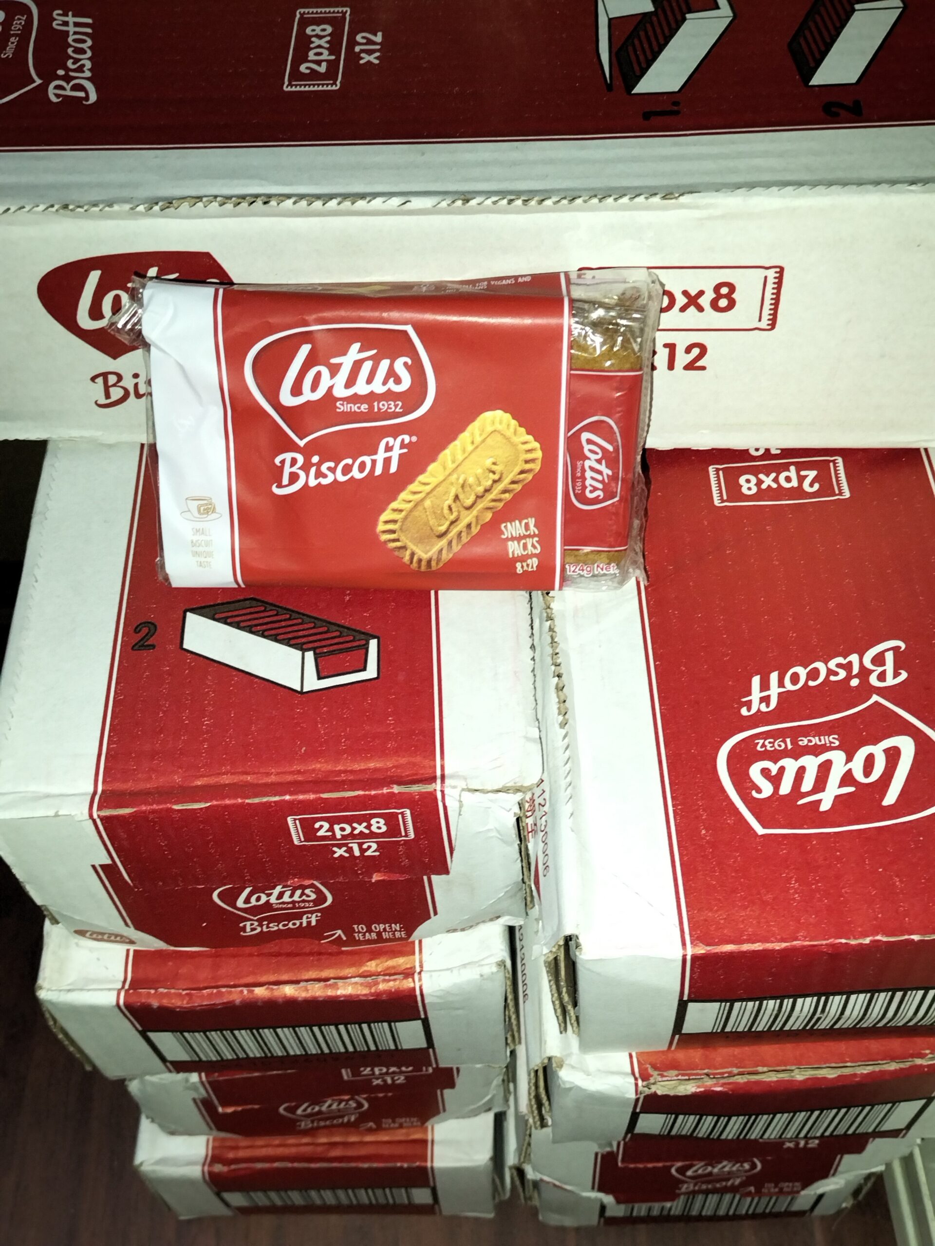 [ 124g(8x2pcs) per pkt x 12pkt ] Lotus Biscoff Ctn | Teck Leong Pte Ltd
